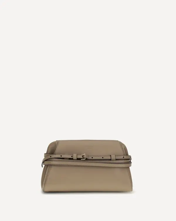 Moschino Belt-detail Clutch - Beige