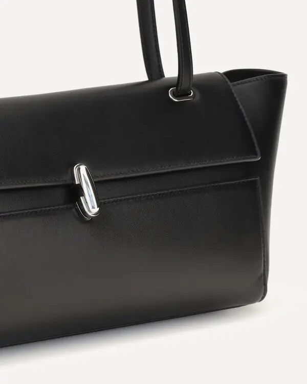 Savette Symmetry Trapeze Shoulder Bag