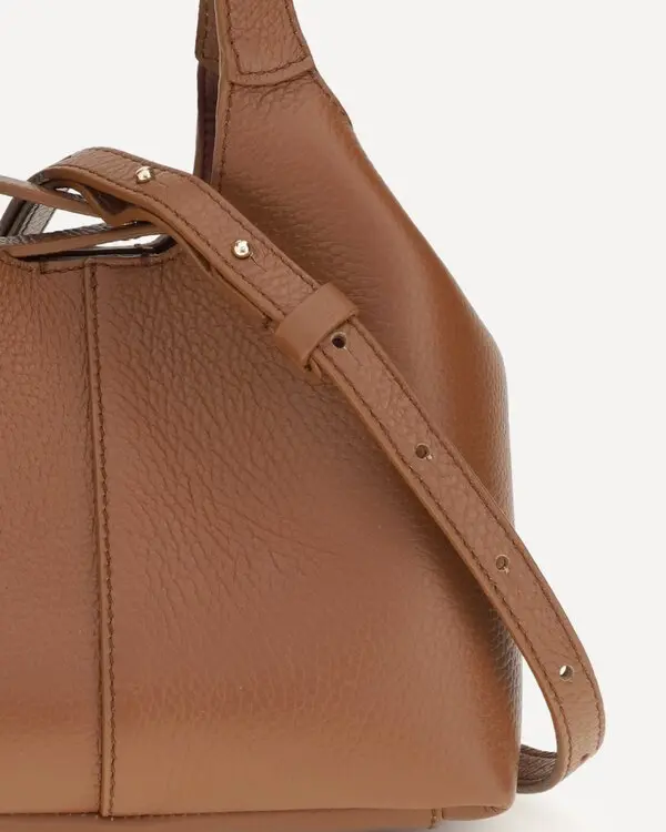 COCCINELLE C-easy Small Grained Leather Handbag - Brown