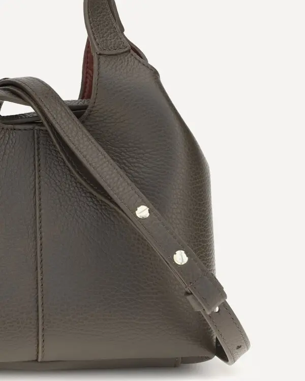 COCCINELLE C-easy Small Handbag