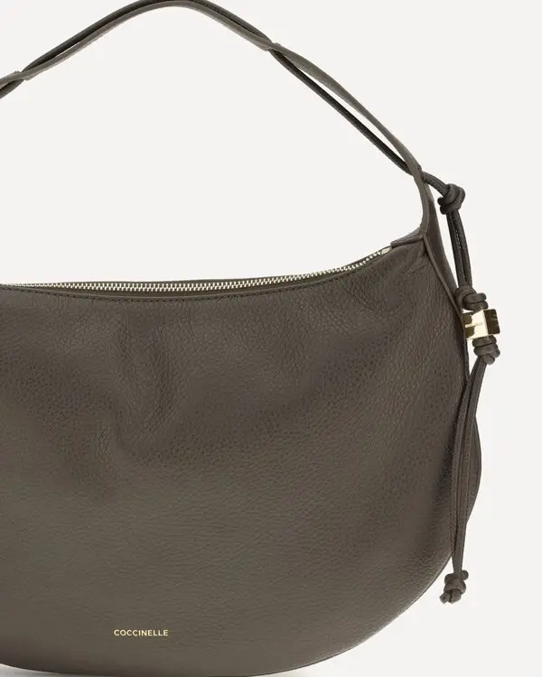 COCCINELLE Thess Shoulder Bag Grained Leather - Brown