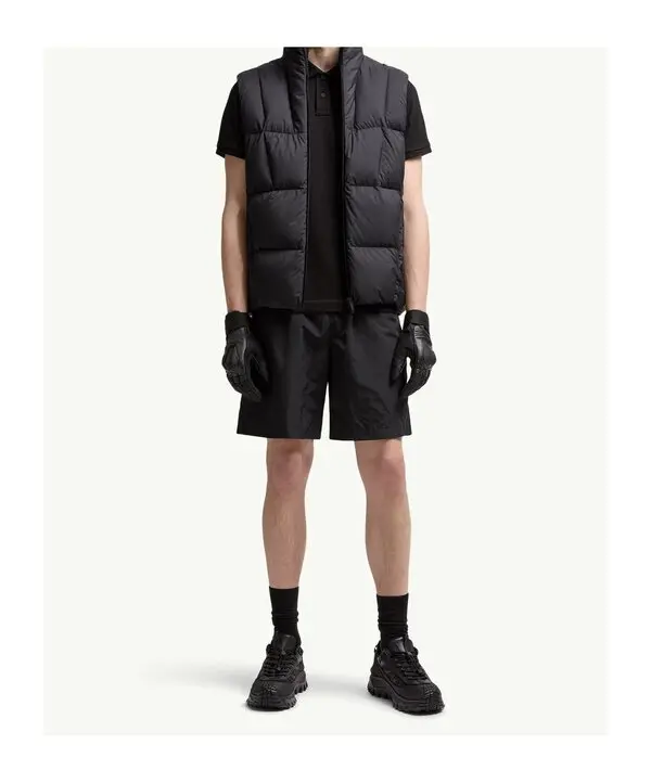 Moncler Logo Patch Short-sleeved Polo Shirt