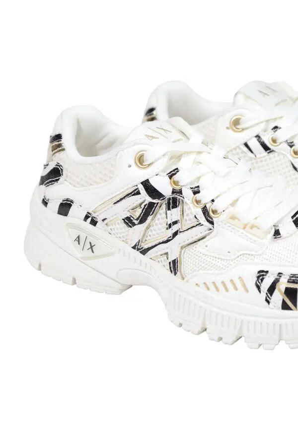 Armani Exchange Round-toe Lace-up Sneakers
