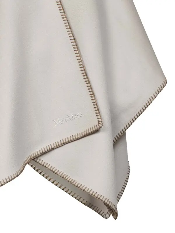 Max Mara V-neck Mid-length Sleeve Shawl - Nude
