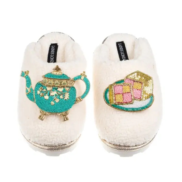 LAINES LONDON Neutrals / Laines X Juliet Teddy Closed Toe Slippers With Tea & Battenberg Cake Brooches Cream - White