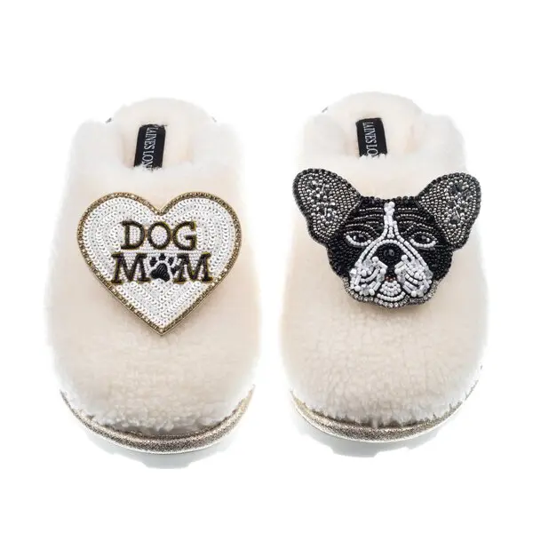 LAINES LONDON Teddy Closed Toe Slippers With Coco The Frenchie & Dog Mum / Mom Brooches Cream - White