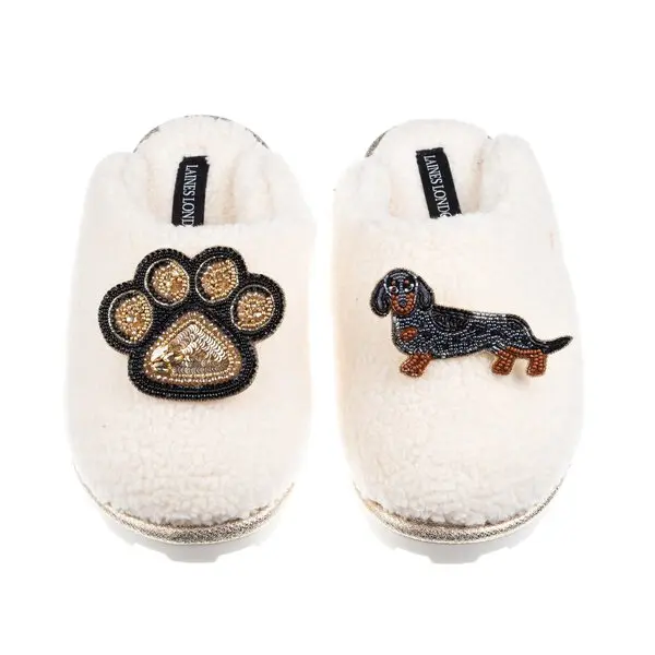 LAINES LONDON Neutrals / Teddy Closed Toe Slippers With Paw & Dapple Dachshund Brooches Cream - White