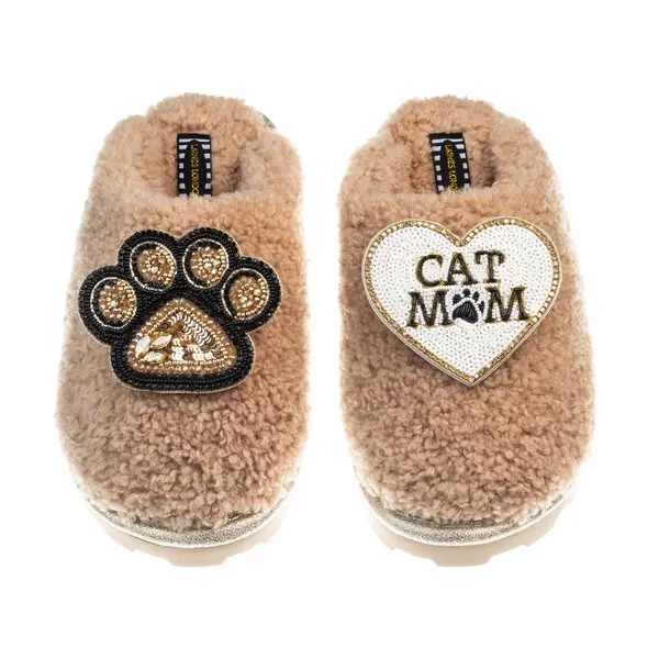 LAINES LONDON Teddy Closed Toe Slippers With Paw & Cat Mum / Mom Brooches Toffee - Brown