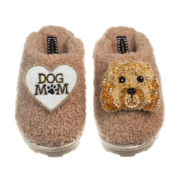 LAINES LONDON Teddy Closed Toe Slippers With Enki Doo The Cockapoo & Dog Mum / Mom Brooches Toffee - Brown
