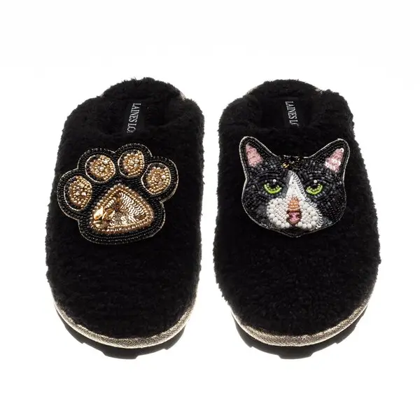 LAINES LONDON Teddy Closed Toe Slippers With Oreo Cat & Paw Brooches - Black