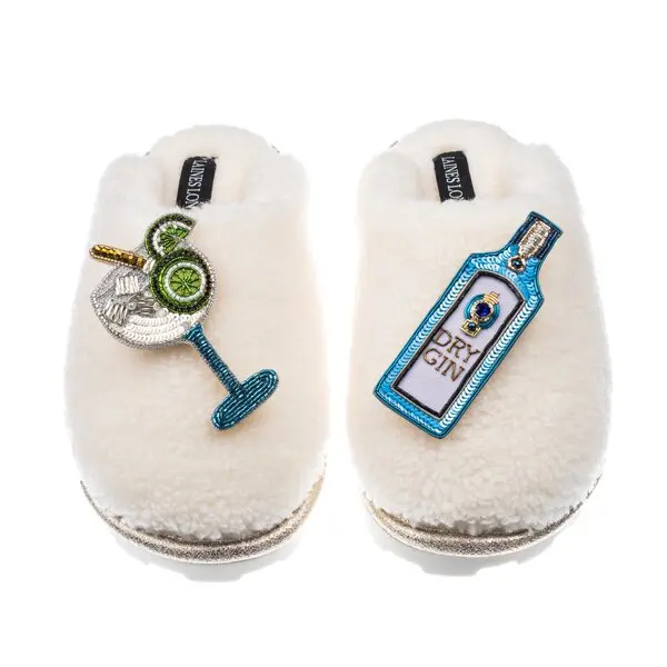 LAINES LONDON Teddy Closed Toe Slippers With Blue Sapphire Gin & Glass Brooches Cream - White
