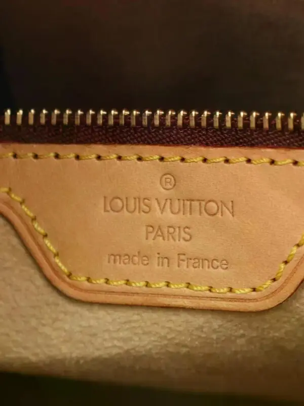 LOUIS VUITTON Monogram Looping Gm Shoulder Bag - Brown