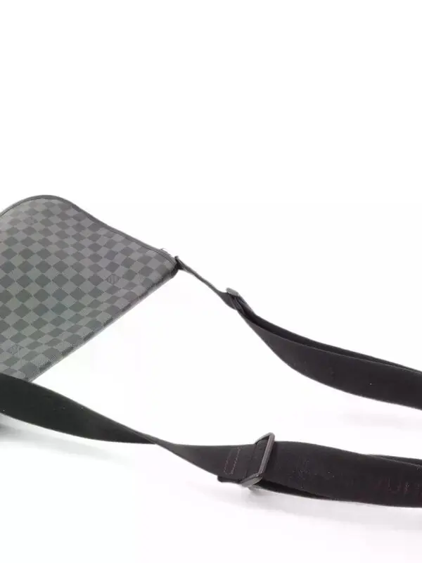 LOUIS VUITTON Daniel Mm Damier Graphite Shoulder Bag