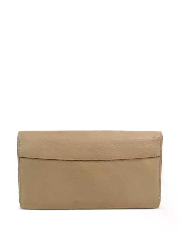 LOUIS VUITTON Capucines Long Wallet - Neutrals