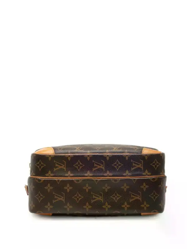 LOUIS VUITTON Monogram Nil Crossbody Bag
