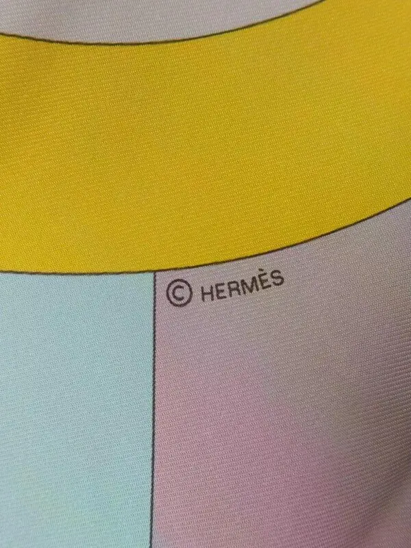 Hermès Square-shape Scarf