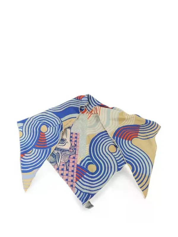 Hermès Giant Triangle Scarf