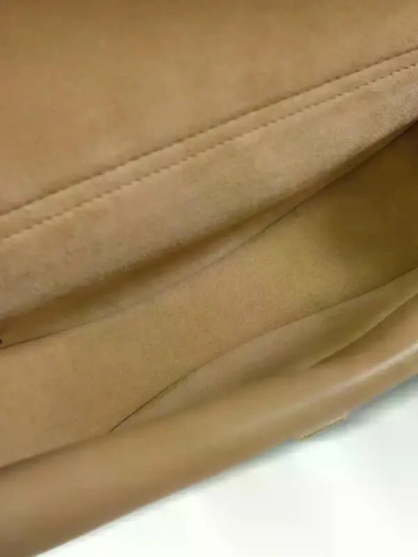 Chloé Georgia Leather Shoulder Bag - Neutrals