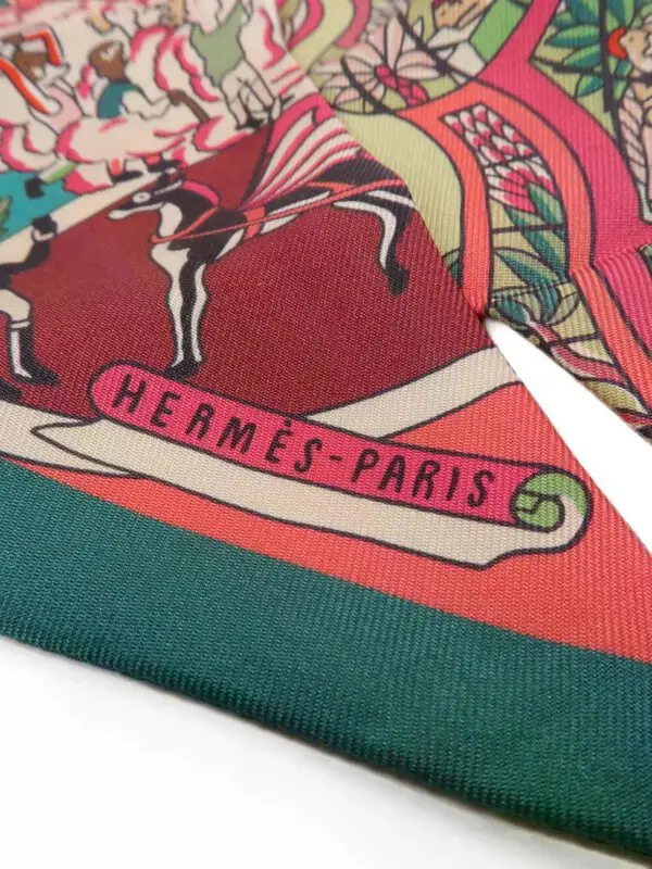 Hermès Twilly Scarf