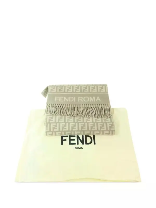 Fendi Ff Logo-print Scarf - Neutrals