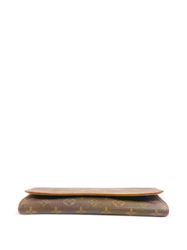 LOUIS VUITTON Pochette Twin Gm Shoulder Bag