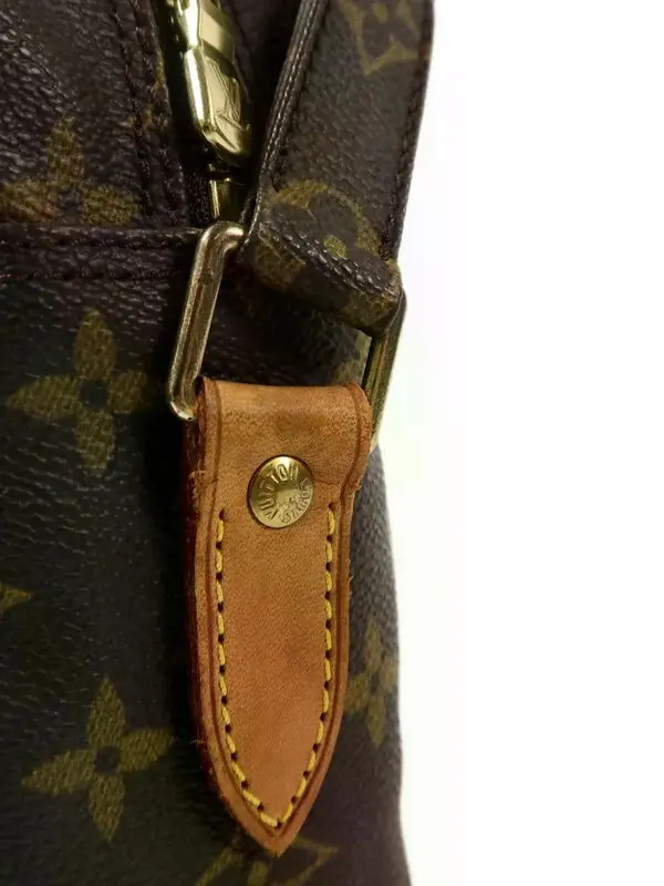 LOUIS VUITTON Nile Crossbody Bag