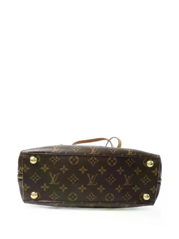 LOUIS VUITTON Voltaire Shoulder Bag In Monogram Canvas