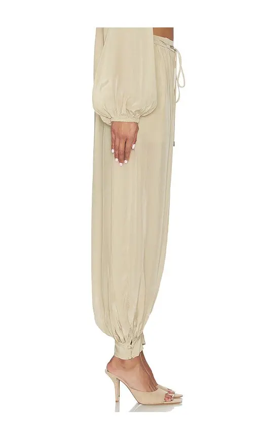 CAMILA COELHO Nerea Pant In . Also