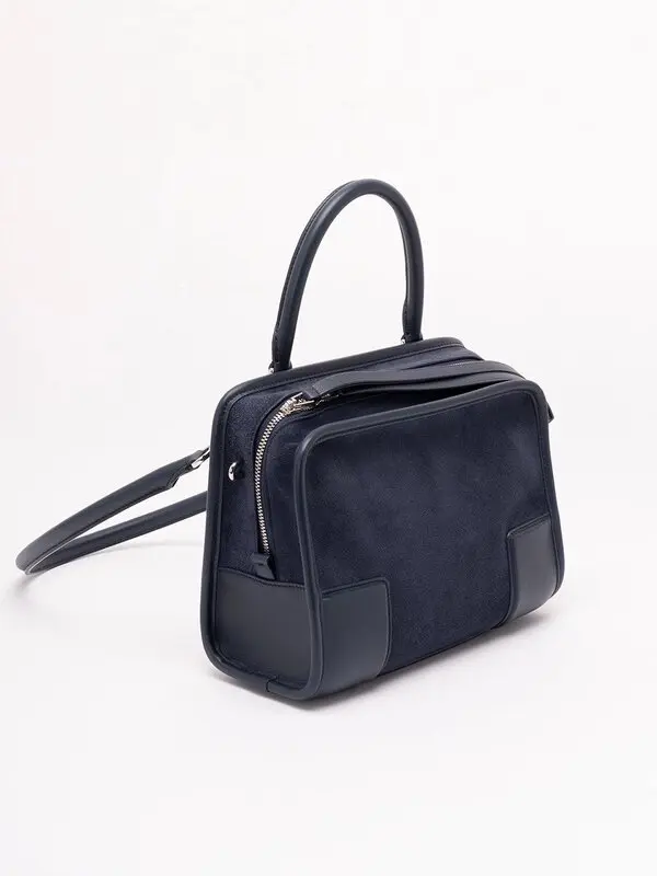 Loewe Amazona 180 Small Bag