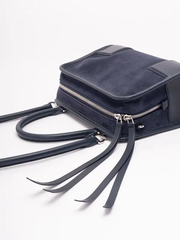 Loewe Amazona 180 Small Bag