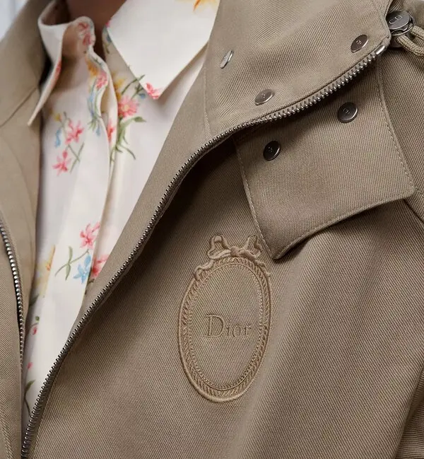Dior Médaillon Hooded Jacket - Beige