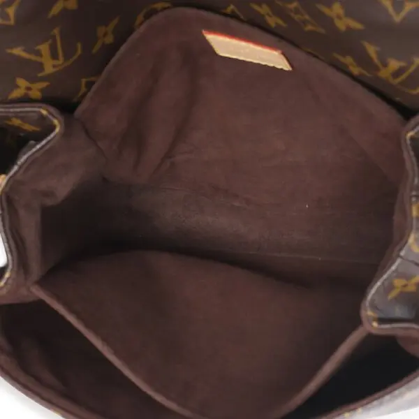 LOUIS VUITTON Monogram Canvas Pochette Metis Shoulder Bag - Brown