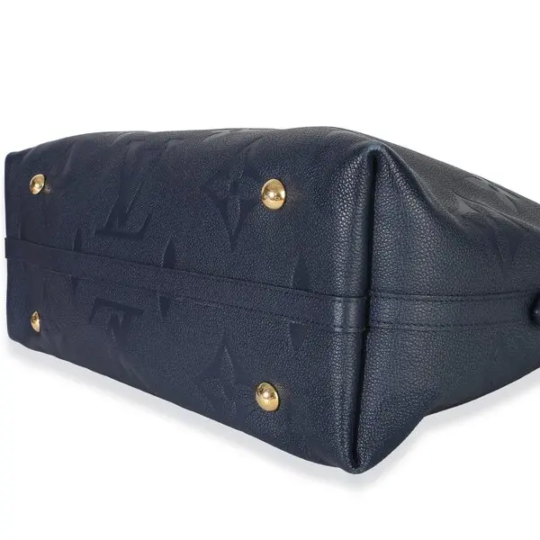 LOUIS VUITTON Navy Giant Monogram Empreinte Carryall Mm Shoulder Bag - Blue