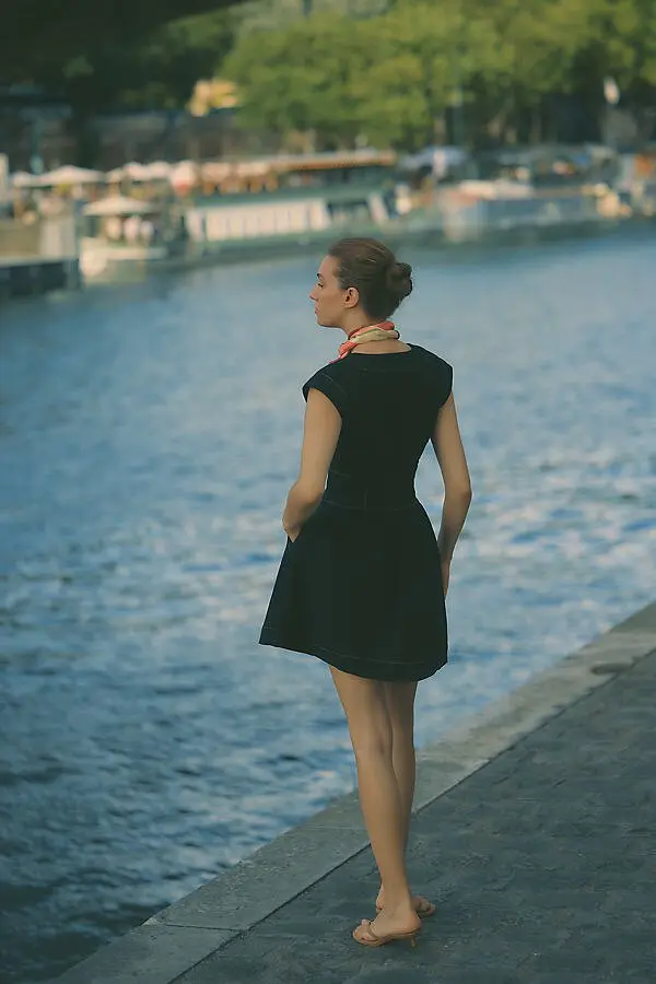 Maeve Waisted Mi Dress - Black