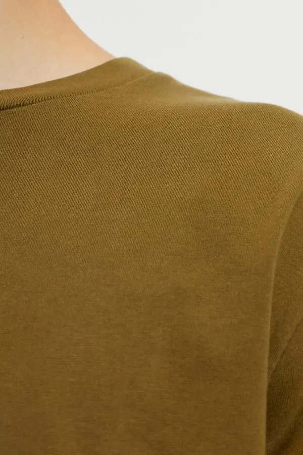 American Vintage T-shirt With A Crew Neck