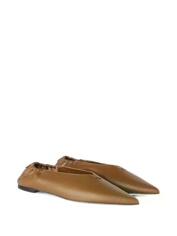 RETORI Retro Leather Flat Pumps With Gathered Detailing