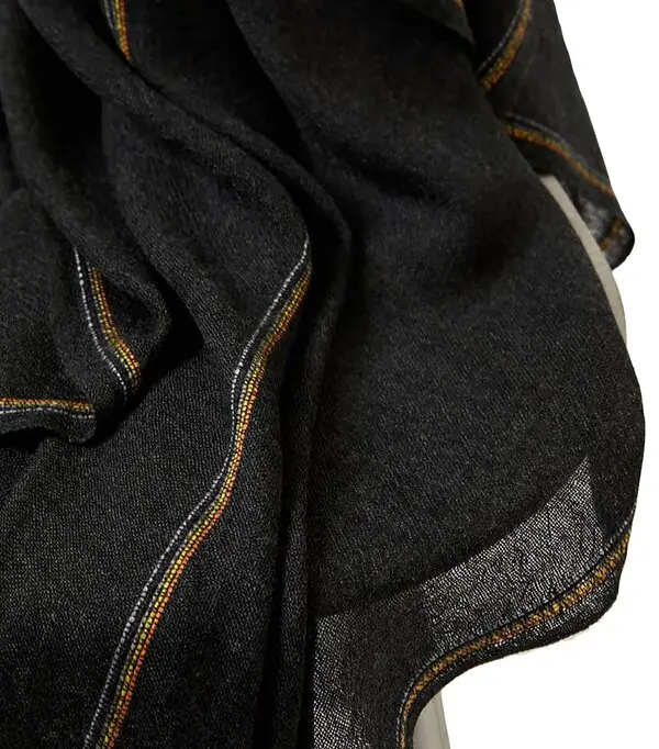 OYUNA Cashmere Komo Throw