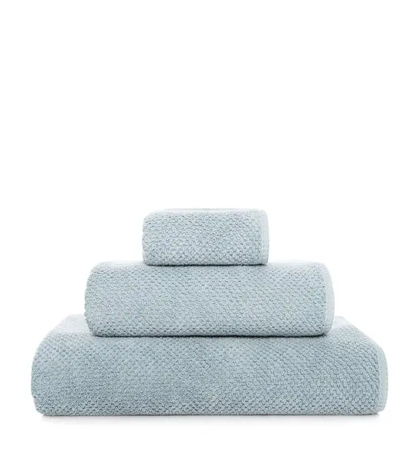 GRACCIOZA Bee Waffle Bath Towel - Blue