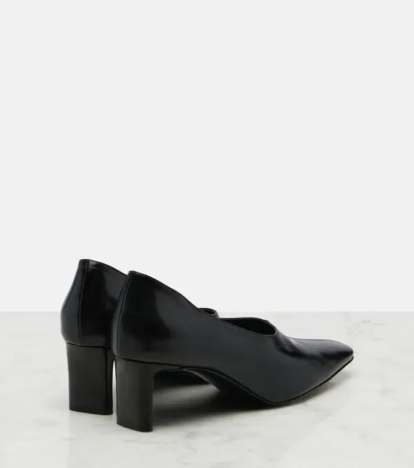 Khaite Cecilia Leather Pumps