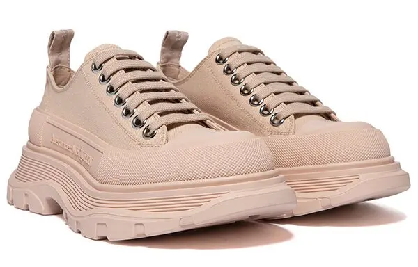Alexander McQueen Tread Slick Low Lace Up Sneakers