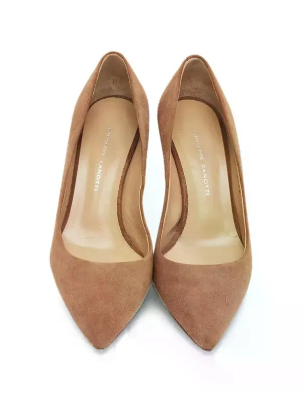 GIANVITO ROSSI Pointed-toe Pumps