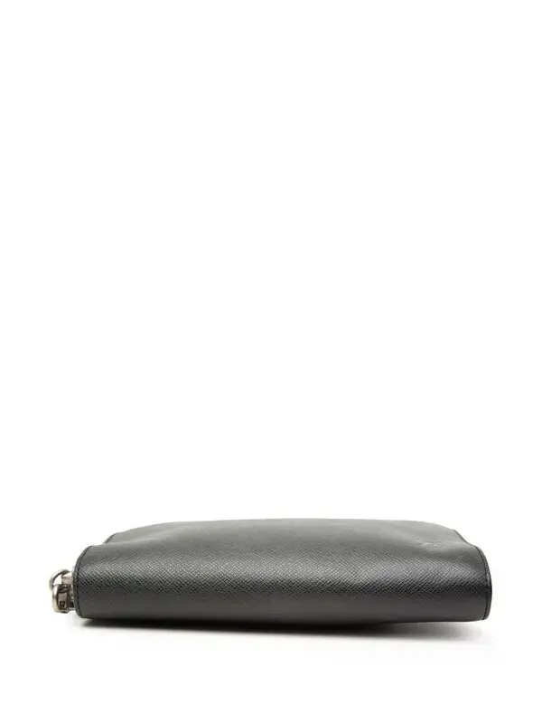 LOUIS VUITTON 2008 Taiga Leather Pochette Baikal Clutch Bag