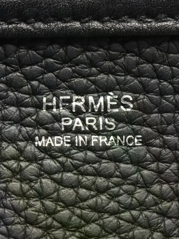Hermès Clemence Evelyne Iii 29 Crossbody Bag - Black