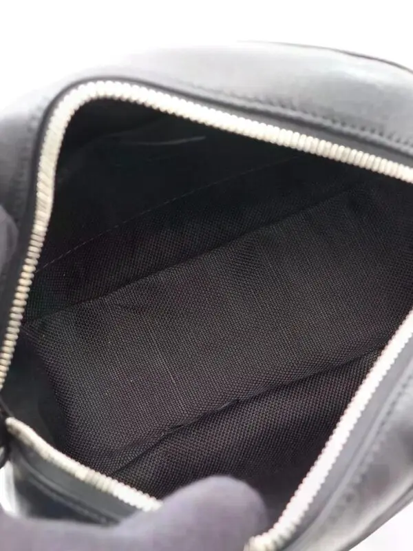 Gucci Matelassé Calfskin Crossbody Bag - Black