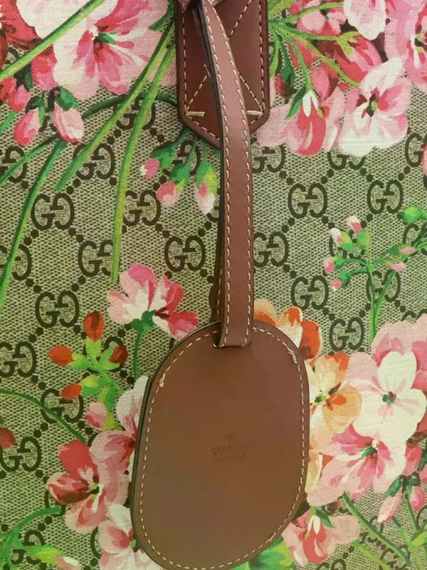 Gucci 2000-2015 Gg Supreme Blooms Reversible Tote Bag