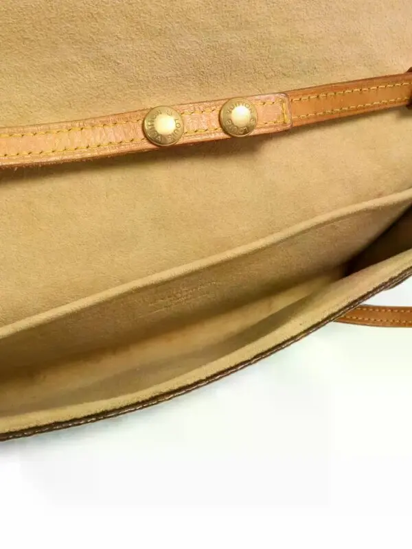 LOUIS VUITTON Gm Pochette Twin Shoulder Bag
