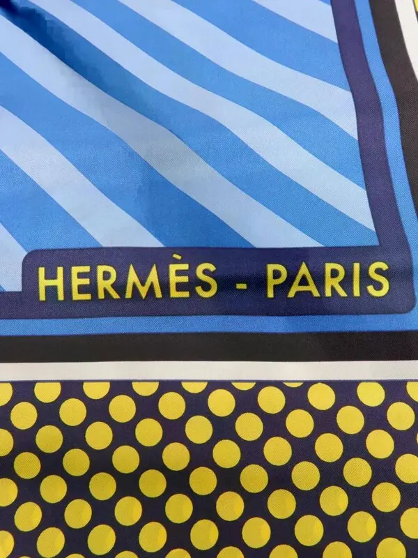 Hermès Square-shape Scarf