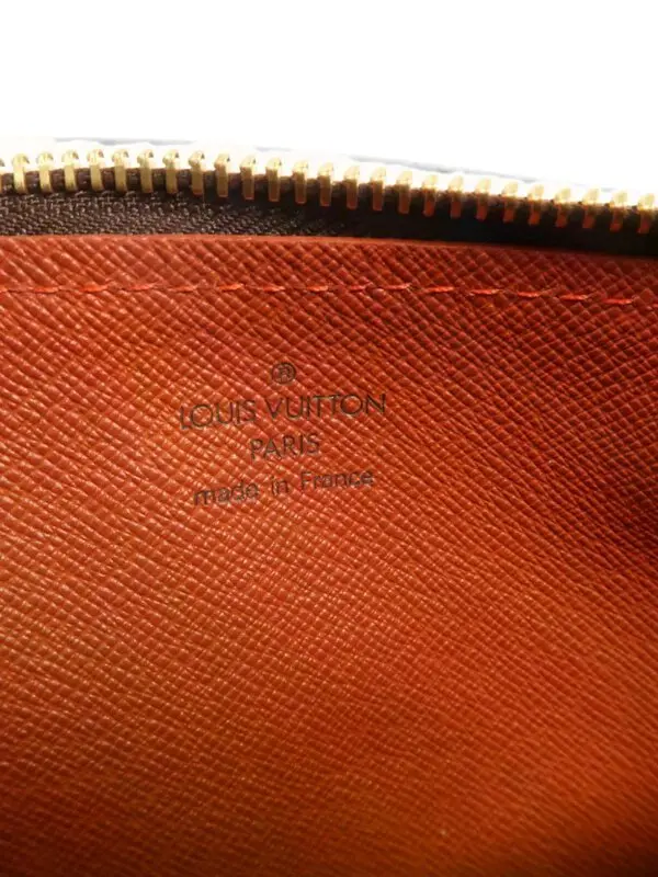 LOUIS VUITTON 30 Papillon Zip-up Shoulder Bag