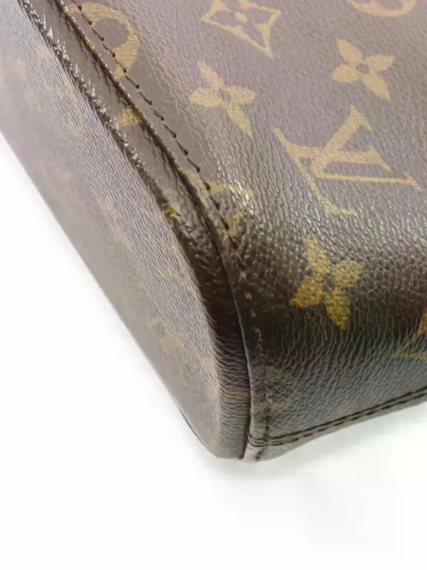 LOUIS VUITTON 2002 Gm Vivian Monogram Tote Bag