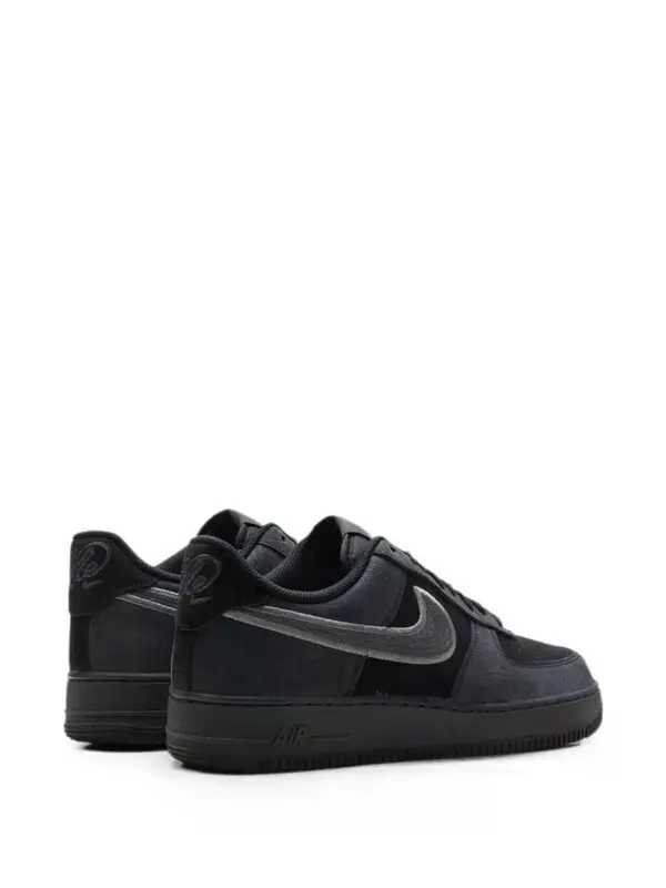 Nike Force 1 '07 Lv8 Sneakers